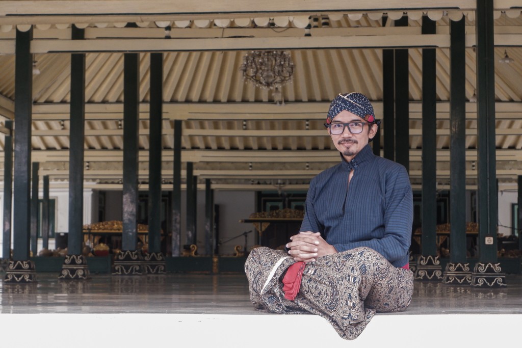 Mengintip Hidup Pangeran di Balik Tembok Keraton, Lewat Sosok KPH ...